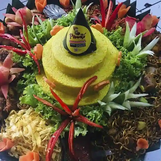 Nasi Tumpeng: Dulu Sakral, Sekarang Jadi Andalan di Setiap Party ...