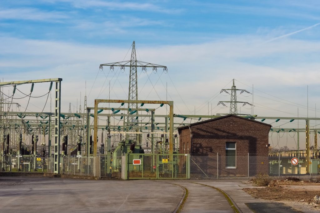 EV Charger Station dan Peran Transformator dalam Mobilitas Listrik ...